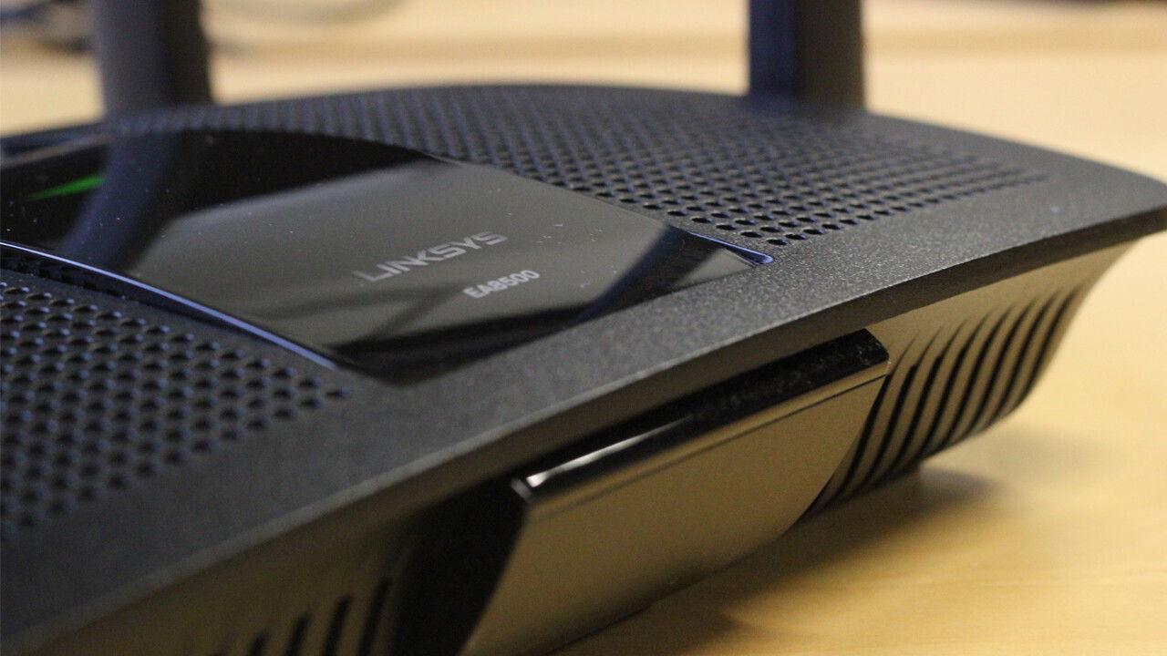 Linksys EA8500 Router Hardware Review
