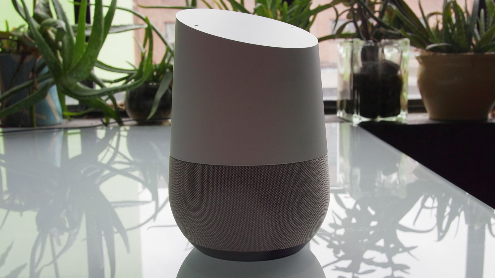 Google Home (Hardware) Review: Worthy of the Hype