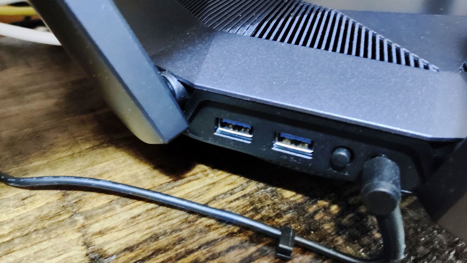 ASUS RT-AX89X AX6000 Dual-Band Wi-Fi 6 Router Review