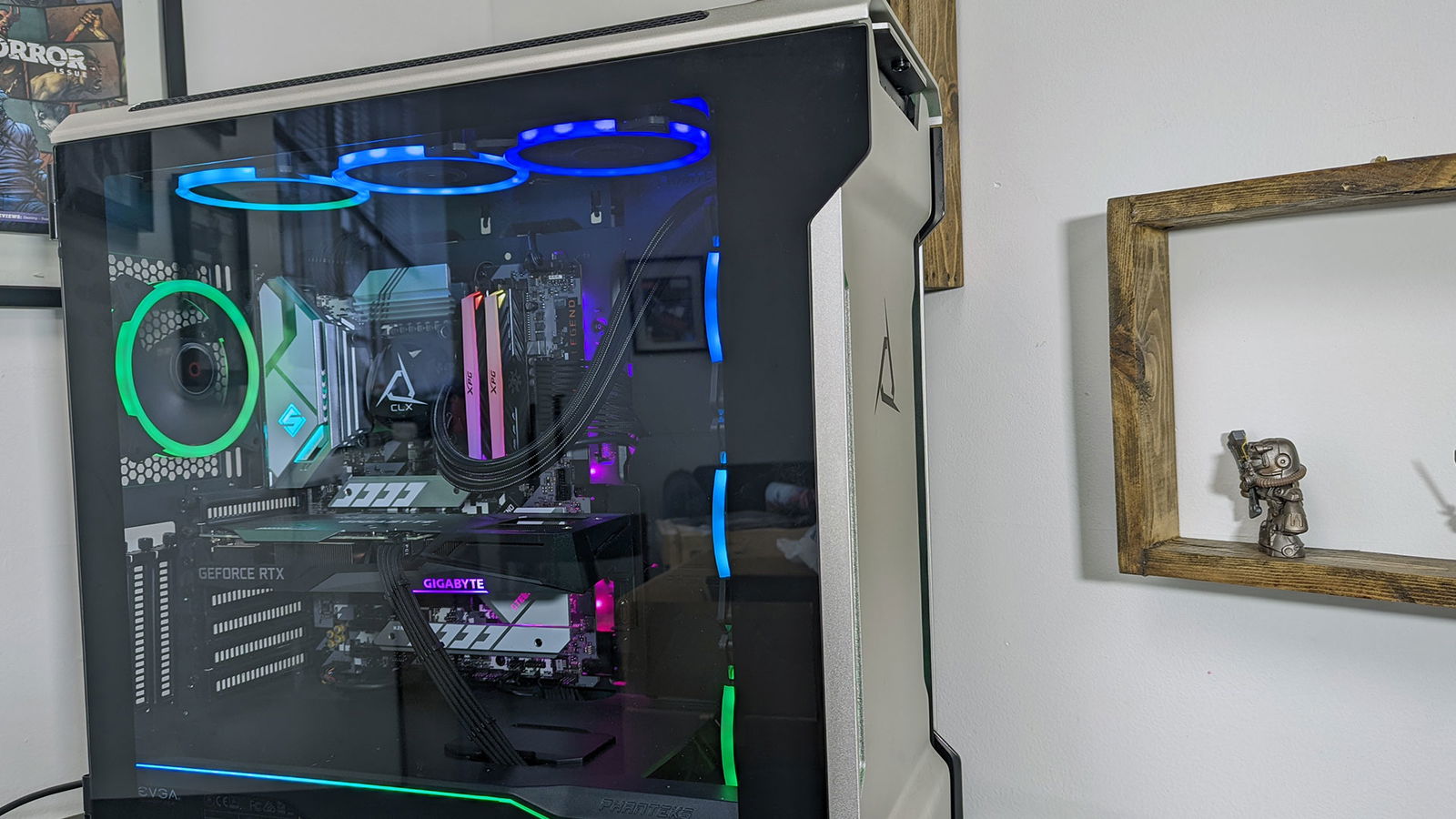 CLX Ra Gaming PC - CGMagazine