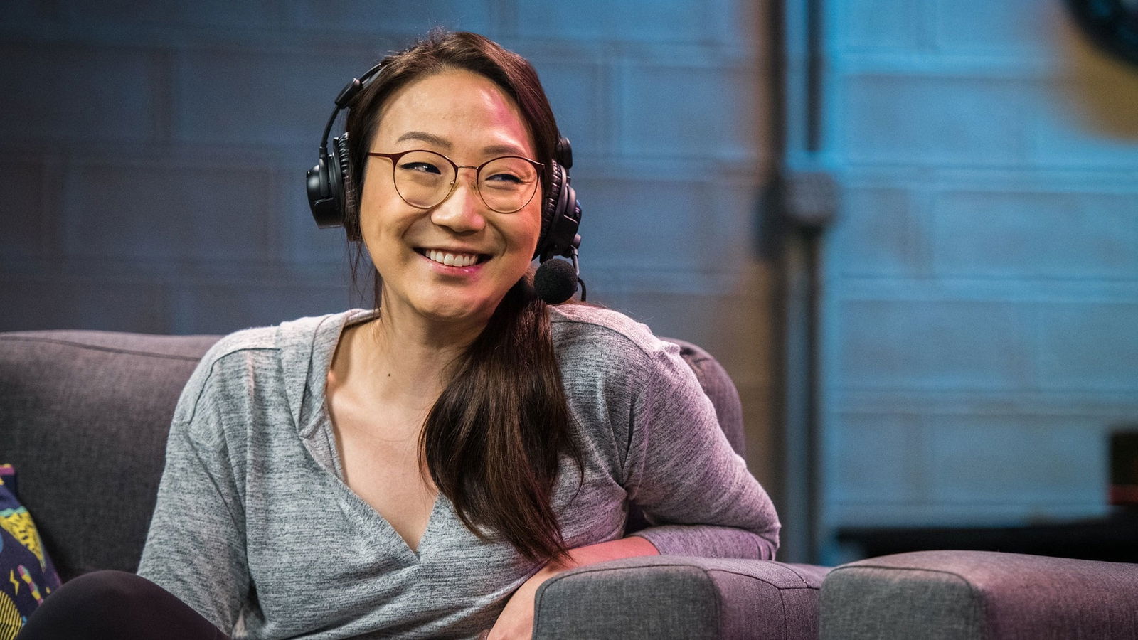 Top Female Gamers: Global Popularity Rankings