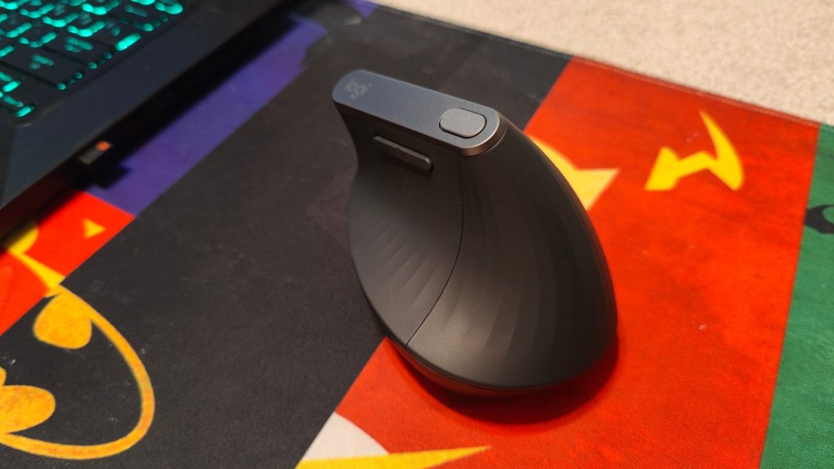 Logitech MX Vertical Mouse Review - CGMagazine