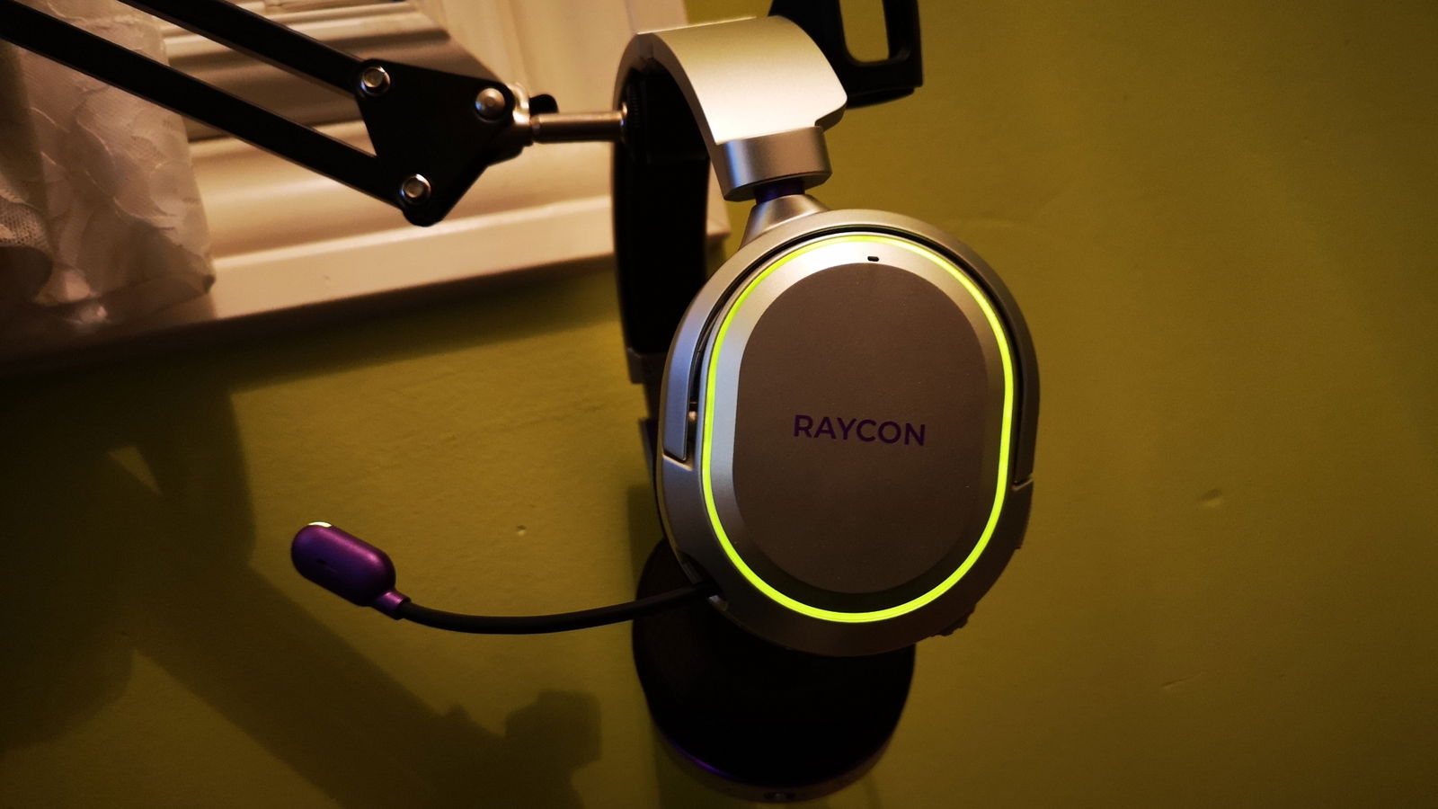 Raycon Gaming Headphones Review - CGMagazine