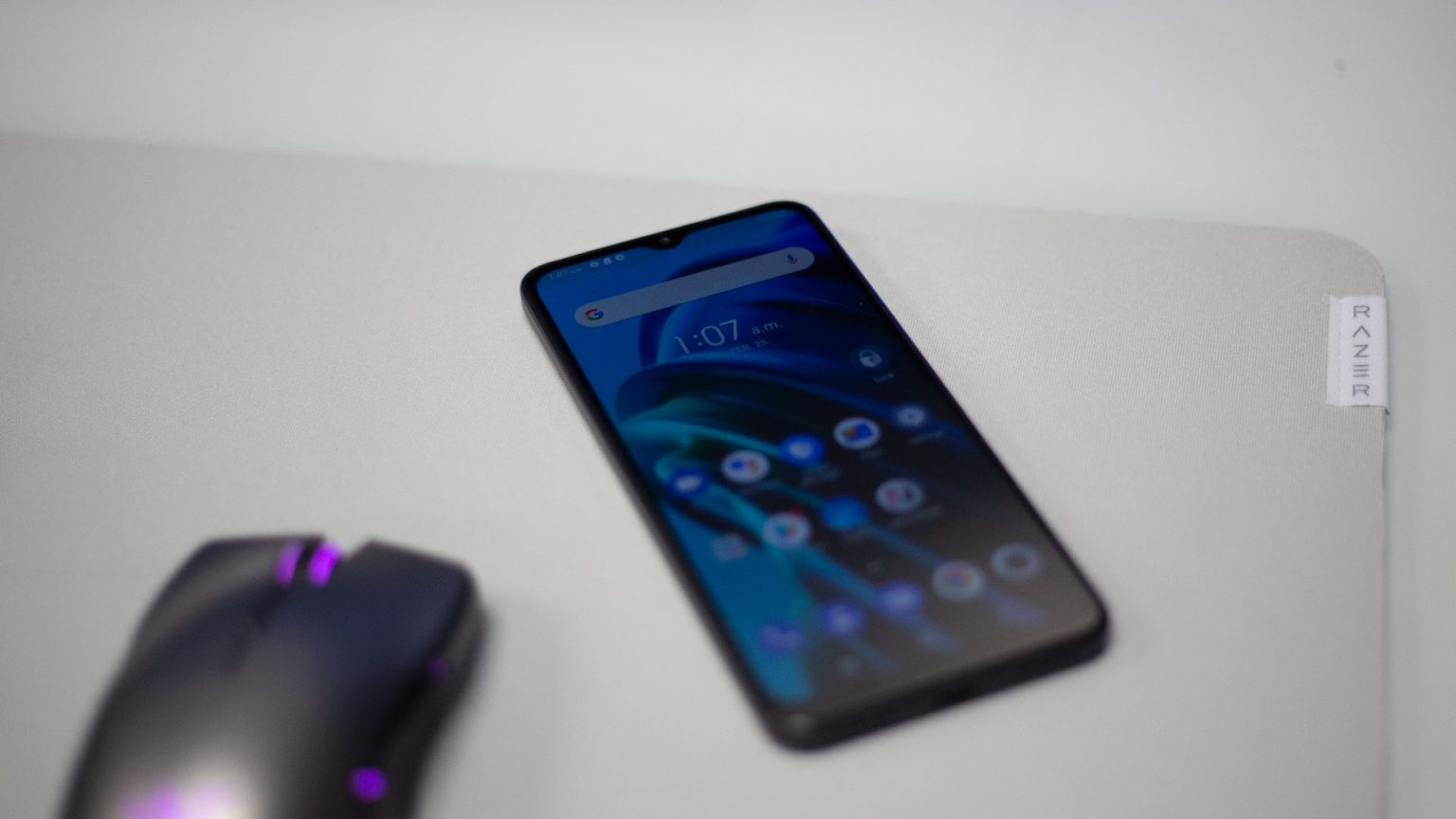 TCL 30 XE 5G Smartphone Review - CGMagazine