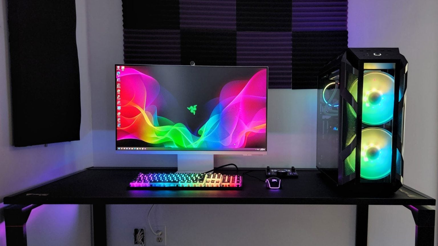 Secretlab MAGNUS Metal Desk Review - CGMagazine