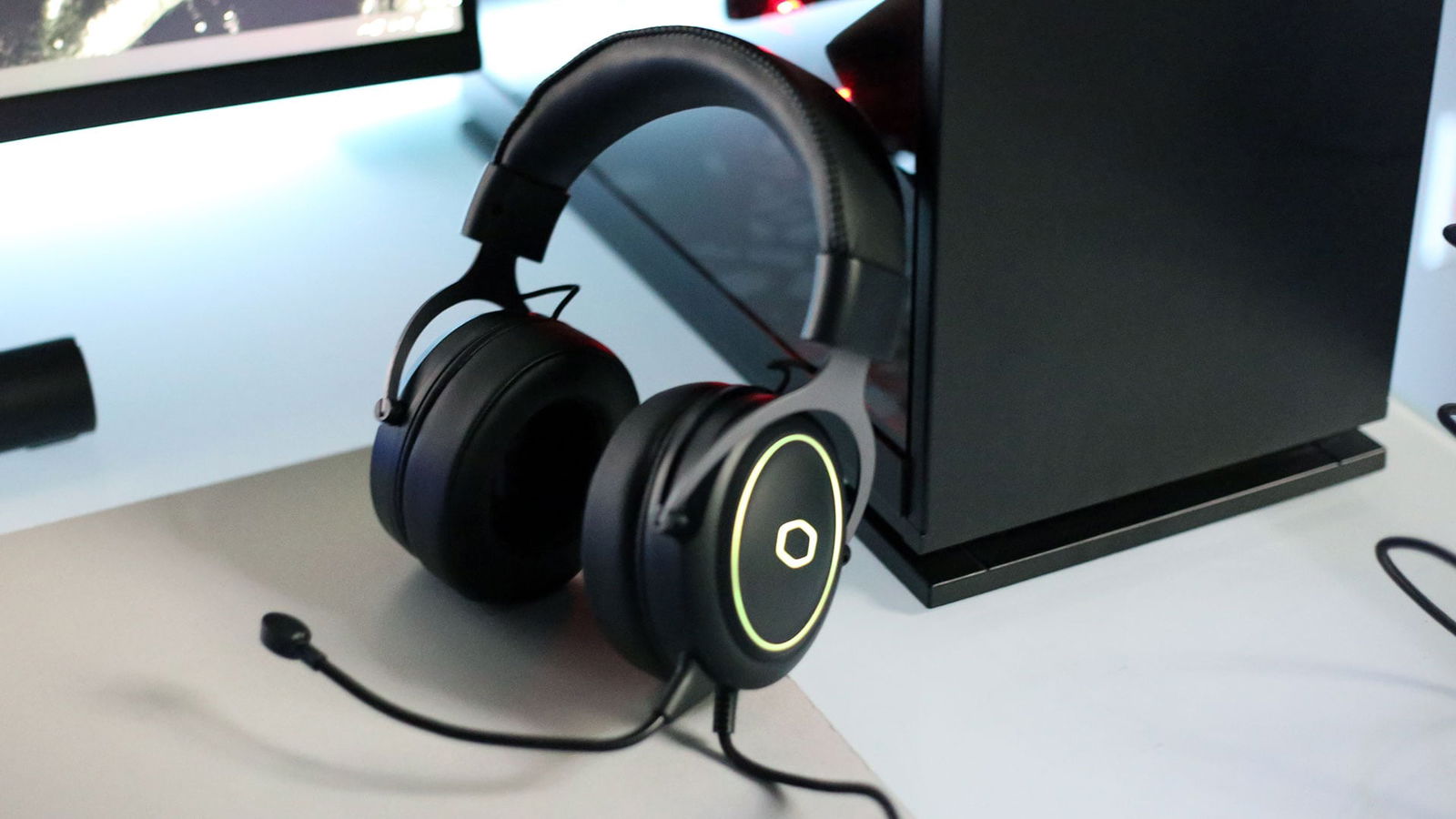 Cooler Master CH331 Gaming Headset Review - CGMagazine