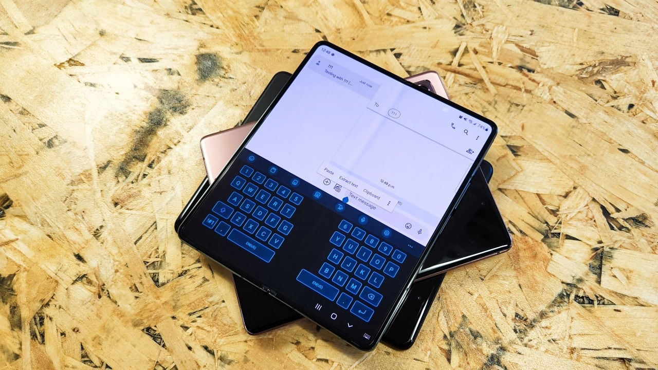 Samsung Galaxy Z Fold4 Smartphone Review - CGMagazine