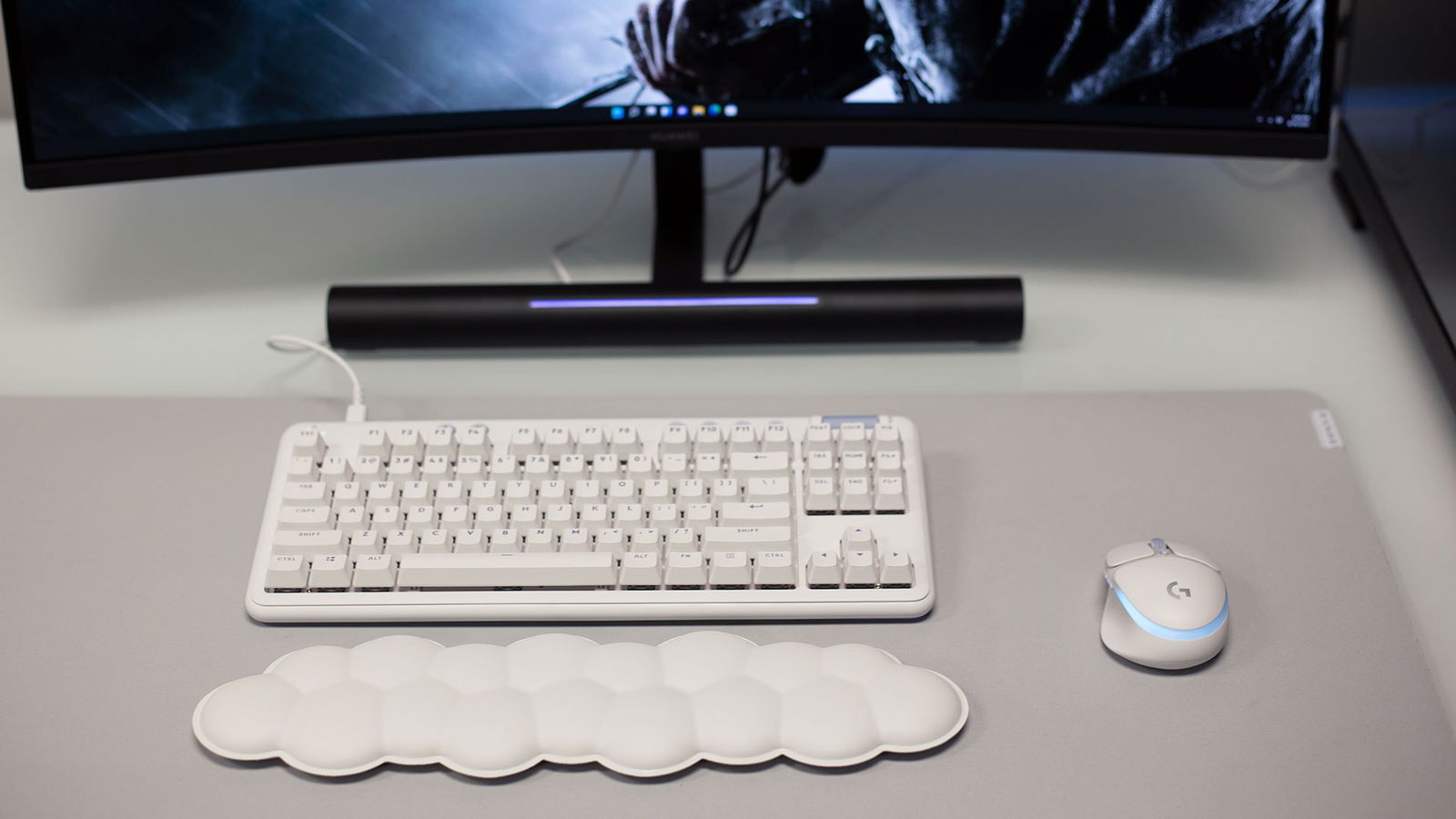 Logitech G705 Wireless Gaming Mouse Review - CGMagazine