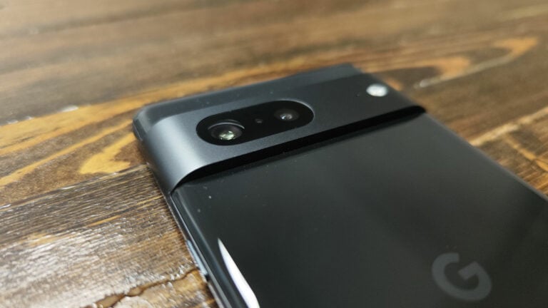 Google Pixel 7 Smartphone Review - CGMagazine