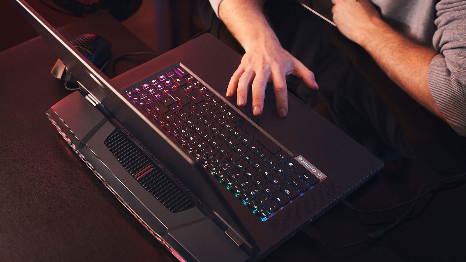 MSI Titan GT77 (12UHS) Laptop Review - CGMagazine