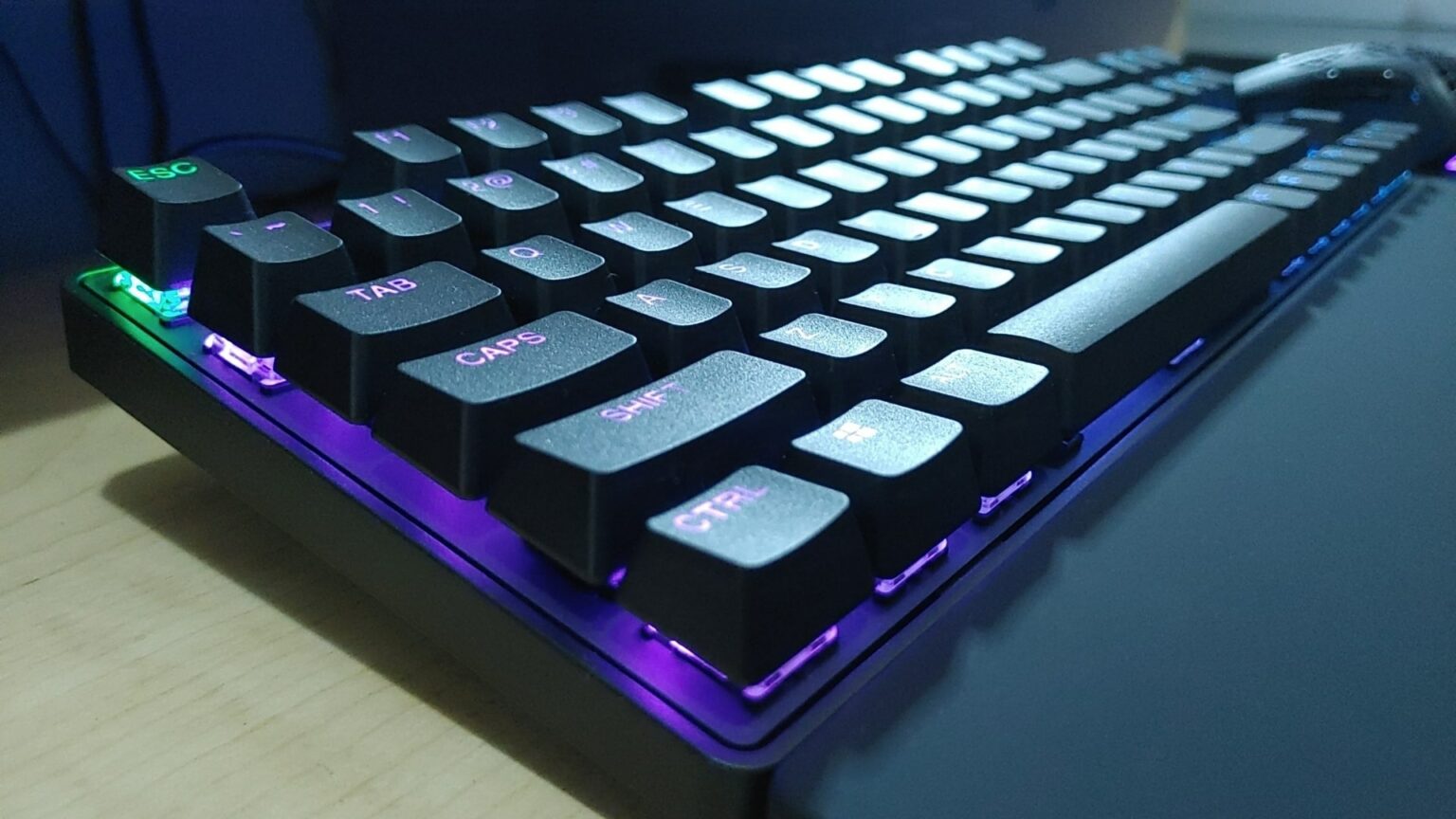 SteelSeries Apex Pro TKL Wireless Gaming Keyboard Review - CGMagazine