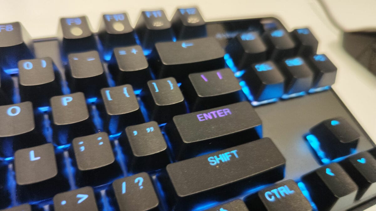 SteelSeries Apex Pro TKL Wireless Gaming Keyboard Review - CGMagazine