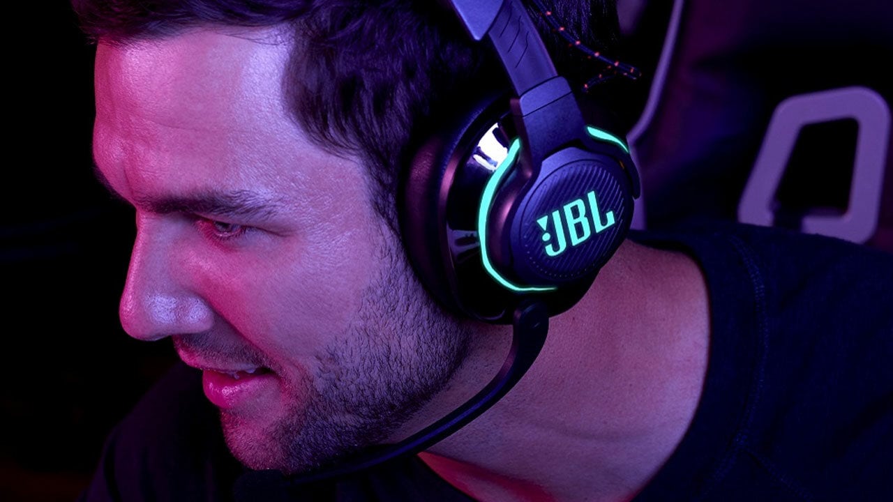 JBL Quantum 810 Wireless Gaming Headset Review CGMagazine JBL Quantum 810 Wireless Gaming Headset Review CGMagazine