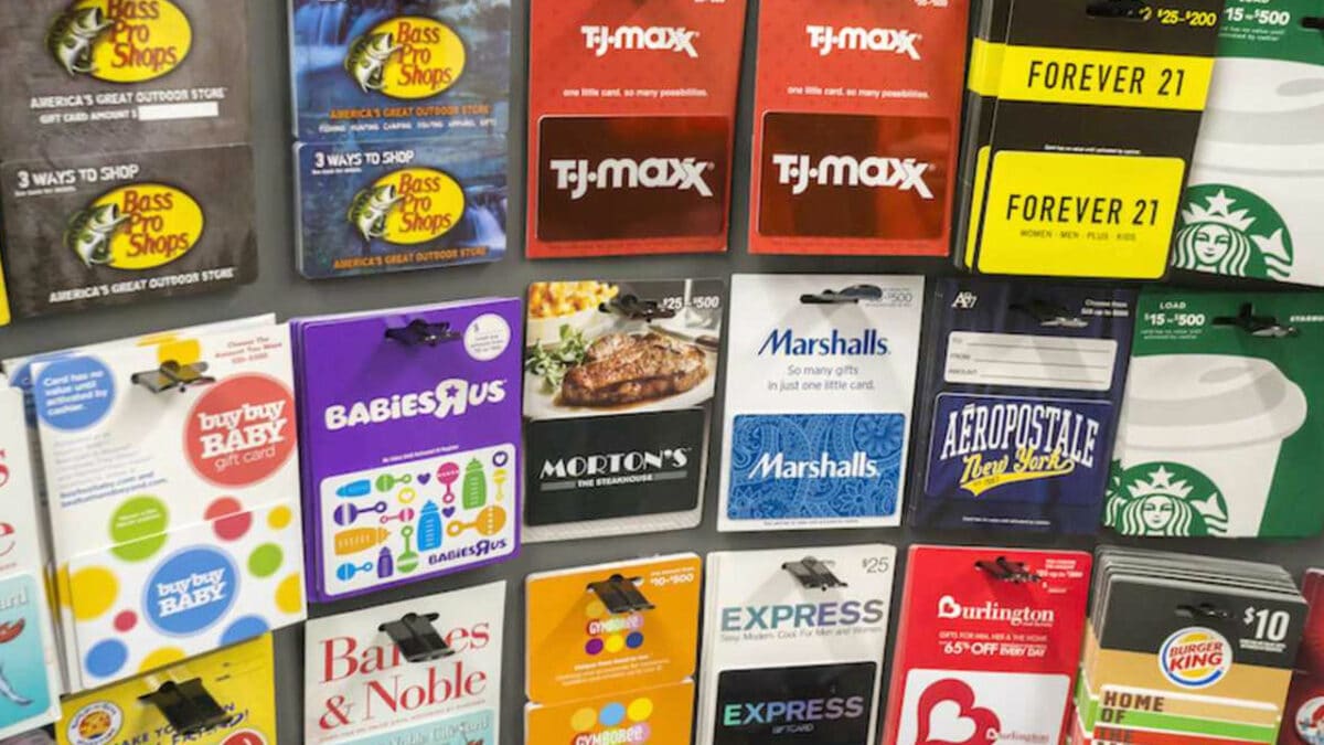 Streamline Your Gift Giving: Ideas for Streaming Fans