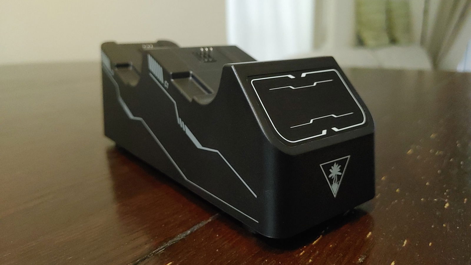 Turtle Beach Fuel Dual Controller Charging Station & Headset Stand for ...