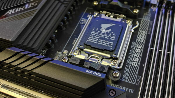 GIGABYTE B650E AORUS Master Motherboard Review - CGMagazine