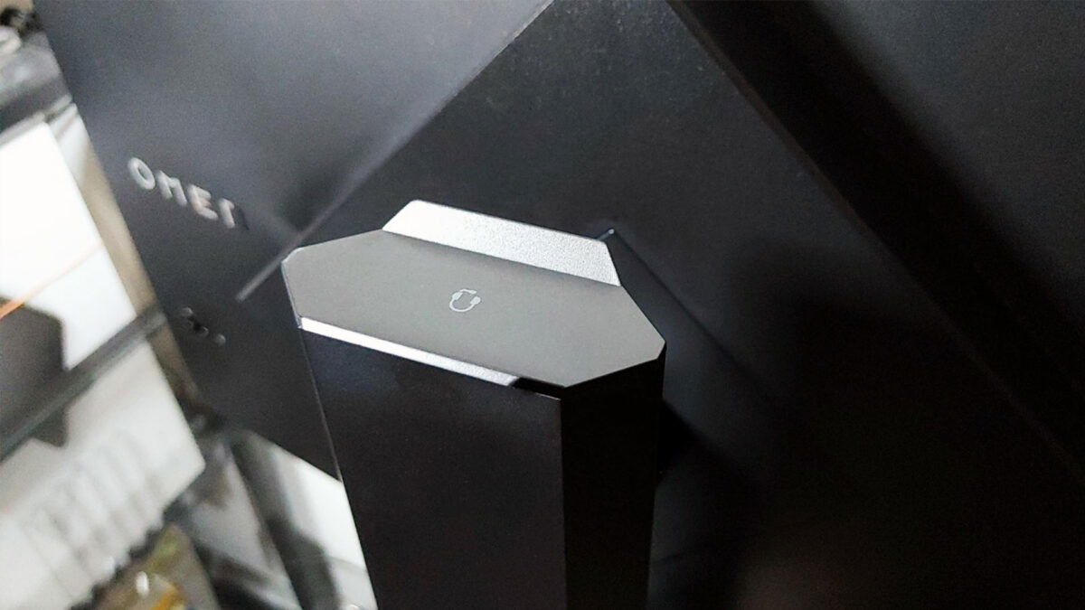 HP OMEN 27c Curved Gaming Monitor Review - CGMagazine