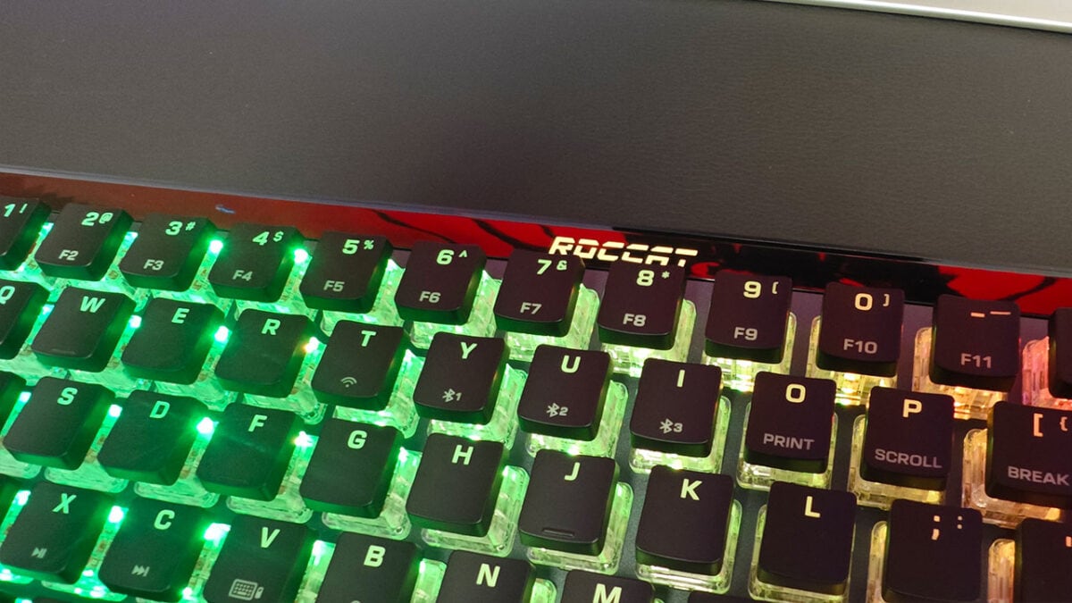 Roccat Vulcan II Mini Air Keyboard Review - CGMagazine