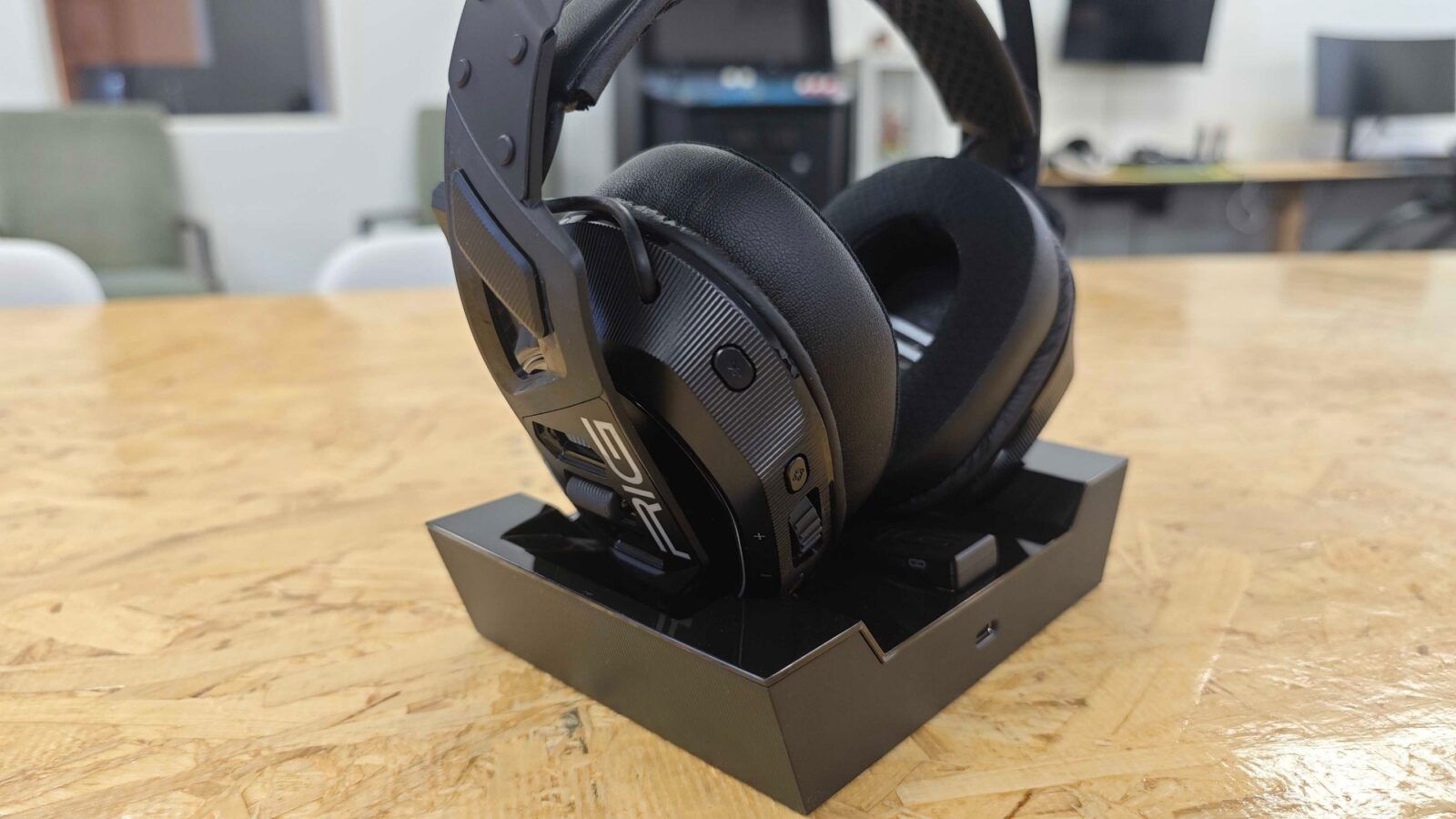 Nacon RIG 900 Max HX Wireless Headset Review - CGMagazine