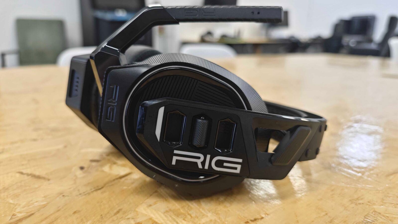 Hyperx's Cloud Mix Buds: First True Wireless Gaming Headset