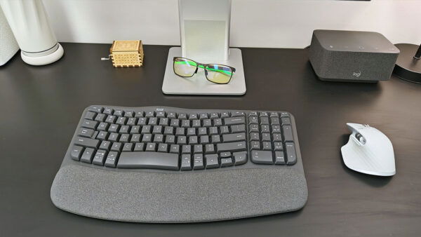 Logitech Wave Keys Keyboard Review - CGMagazine