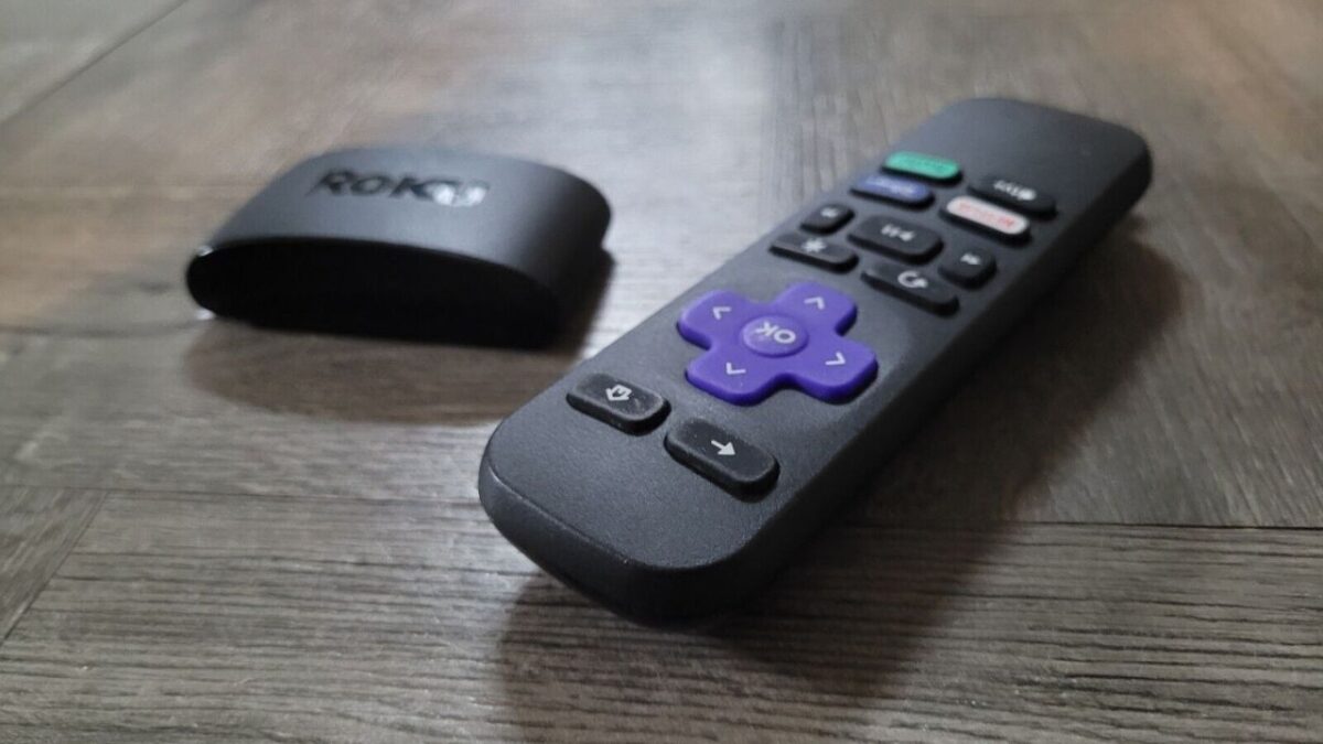 VANKYO Leisure 470 HD Mini Projector with Roku Review - CGMagazine