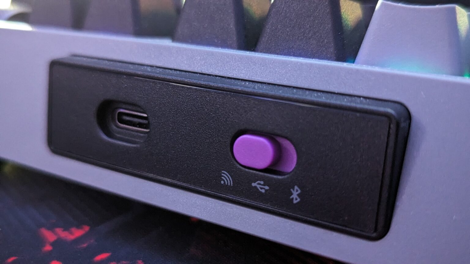 Cooler Master MK770 Hybrid Wireless Keyboard Review - CGMagazine