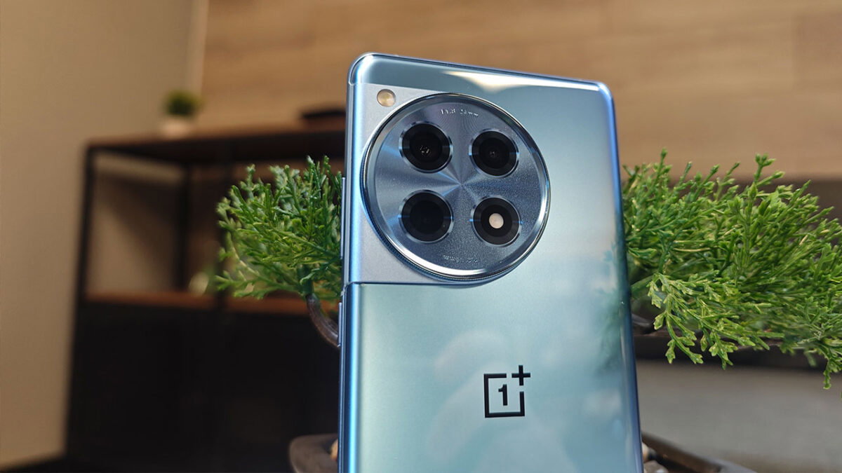 OnePlus 12R Smartphone Review - CGMagazine