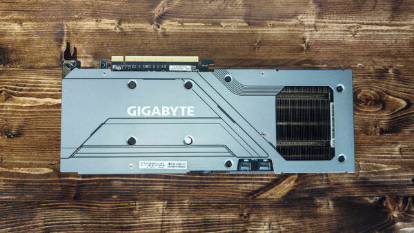 GIGABYTE Radeon RX 7600 XT GPU Review - CGMagazine