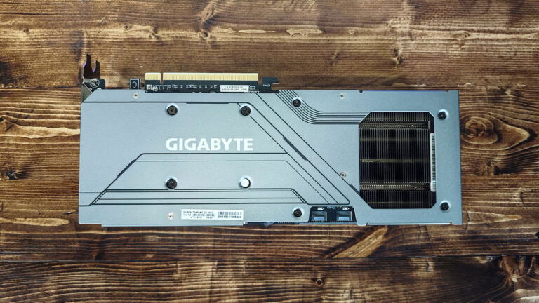 GIGABYTE Radeon RX 7600 XT GPU Review - CGMagazine