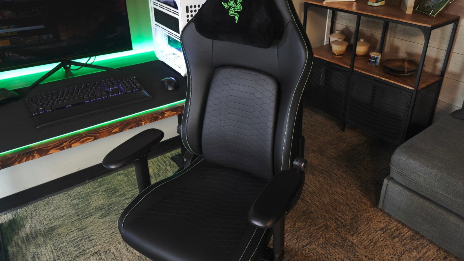The Razer Iskur V2 Gaming Chair Puts Diversity at the Forefront of Its ...