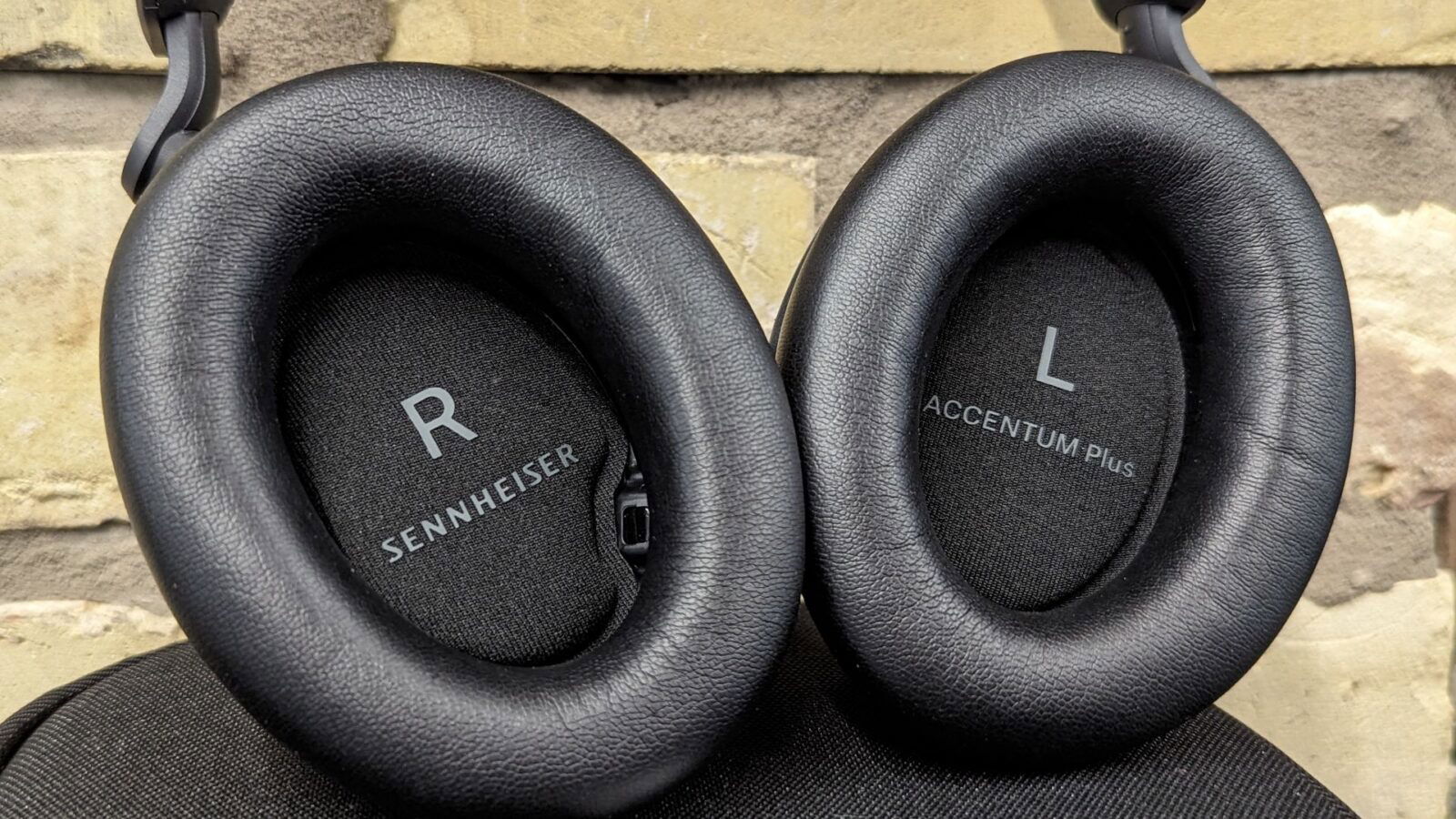 Sennheiser Accentum Plus Wireless Headphones Review - CGMagazine