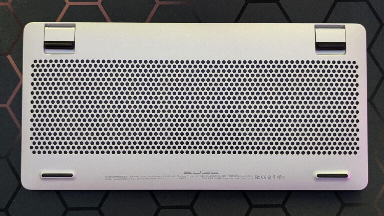 Lofree EDGE Wireless Keyboard Review - CGMagazine