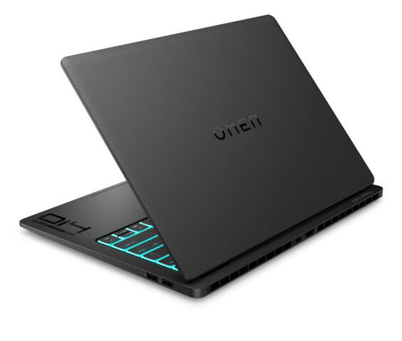 OMEN Transcend 14 Revolutionizes Portability, Power and PC Gaming