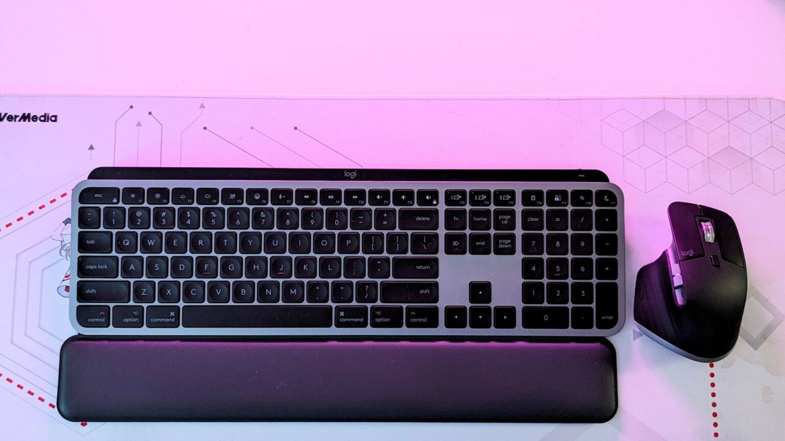 Logitech MX Keys S Combo for Mac Review - CGMagazine