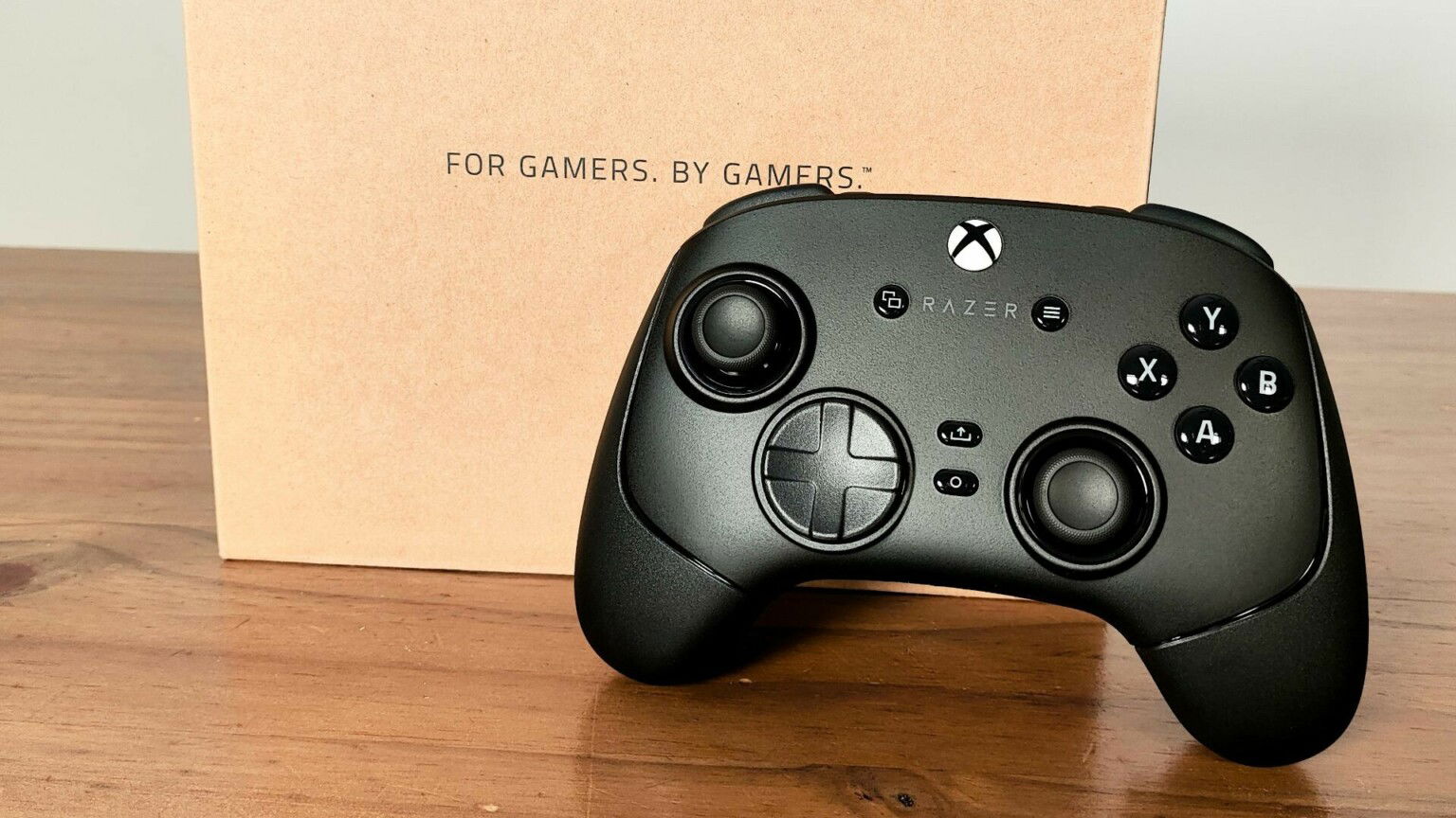 Razer Wolverine V3 Pro Wireless Controller Review - CGMagazine