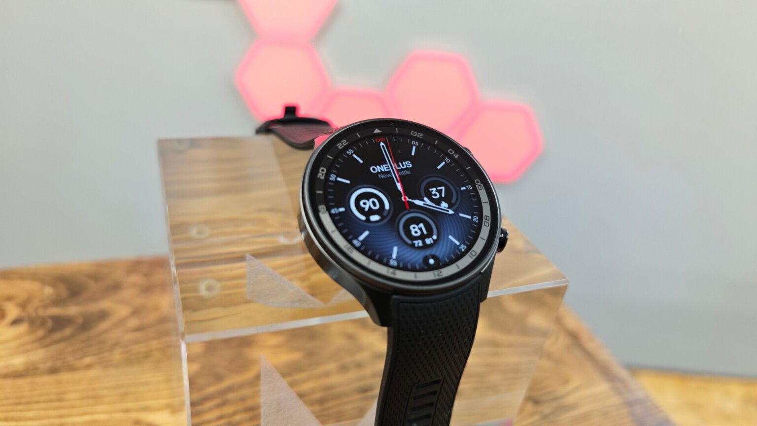 OnePlus Watch 2R Smartwatch Review - CGMagazine