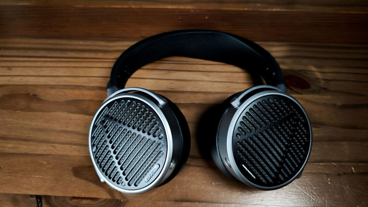 Audeze MM-100 Headphones Review - CGMagazine