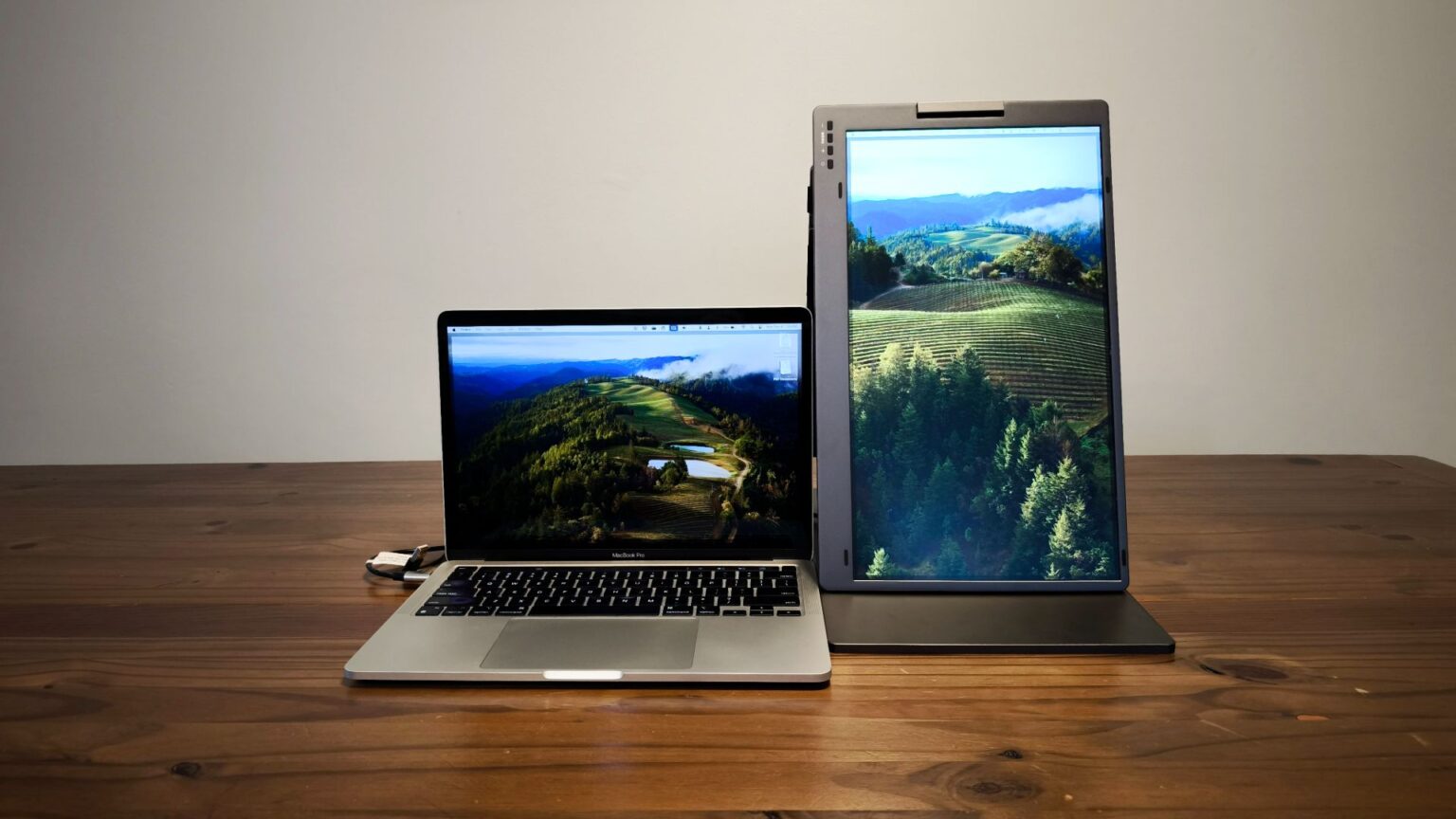KYY X90D Triple Portable Monitor Review - CGMagazine