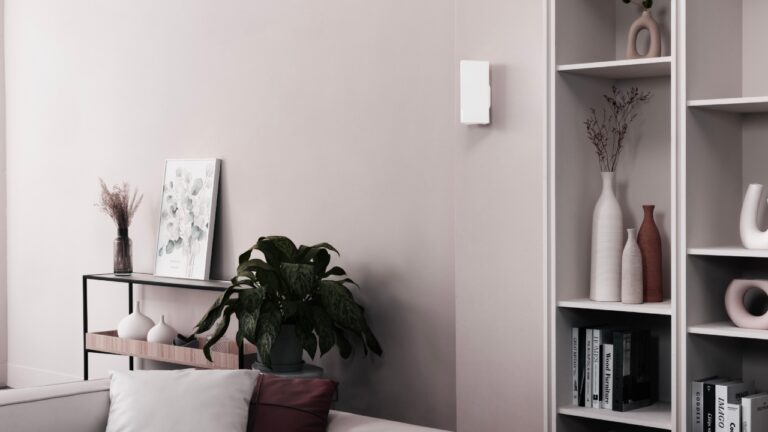 The MSI ROAMII BE Lite Mesh System: Speed, Security & Simplicity
