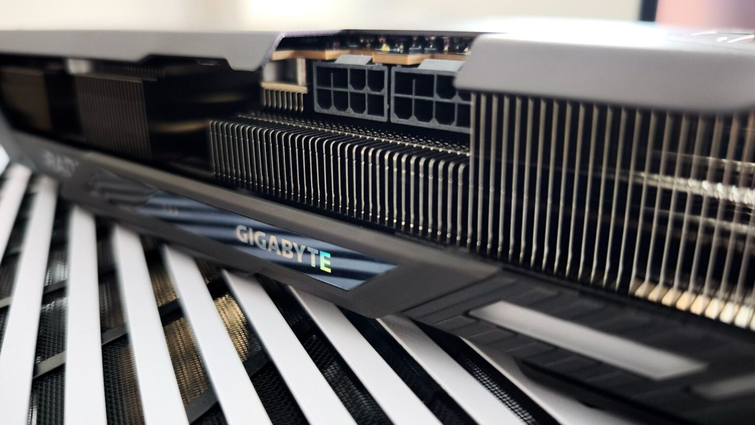 GIGABYTE AMD Radeon RX 9070 GPU Review - CGMagazine