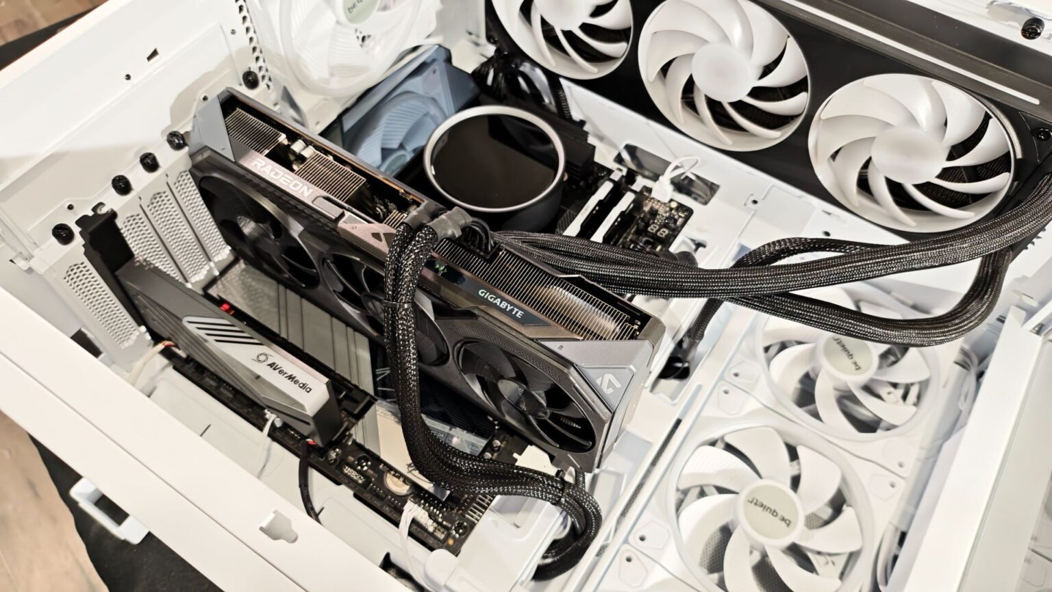 Gigabyte X870E AORUS Master Motherboard Review - CGMagazine