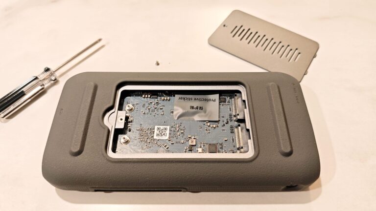 UnifyDrive UT2 Portable NAS Review - CGMagazine