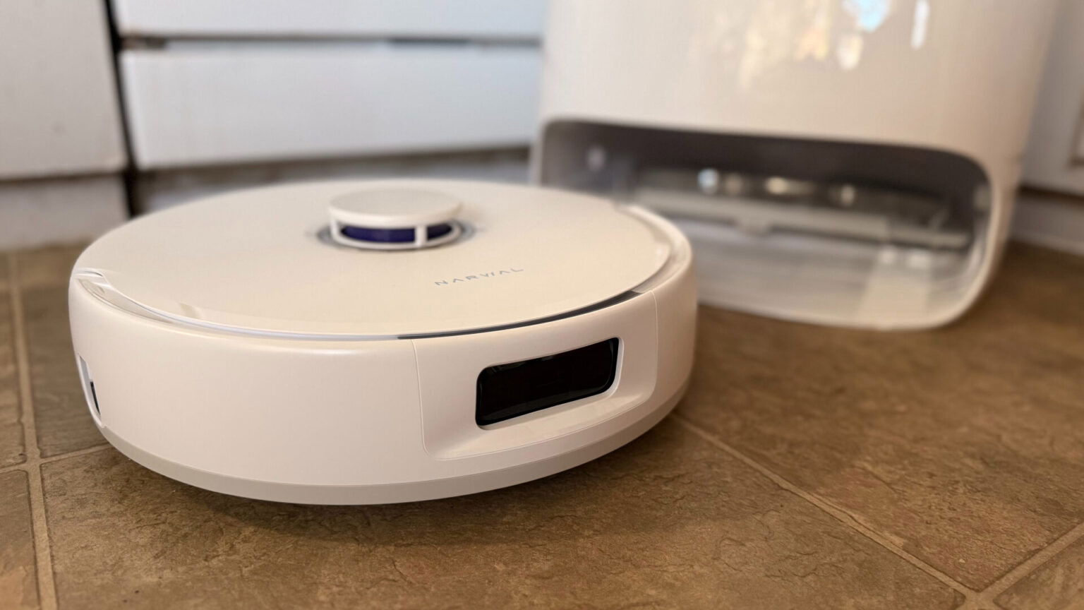 Narwal Freo Pro Robot Vacuum & Mop Review - CGMagazine