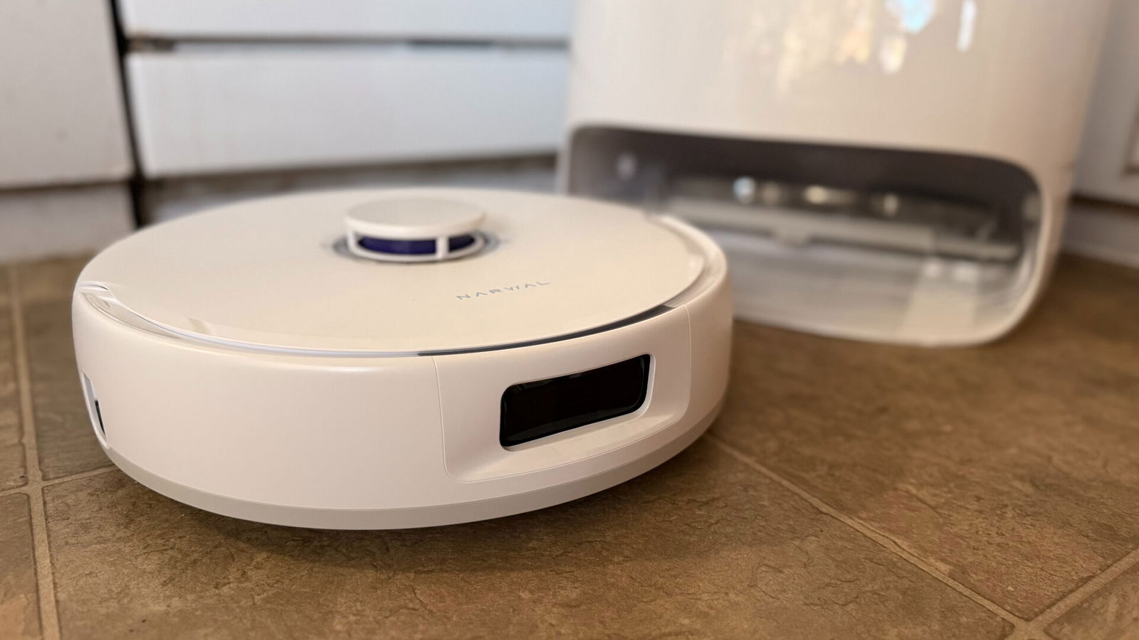 Narwal Freo Pro Robot Vacuum & Mop Review - CGMagazine