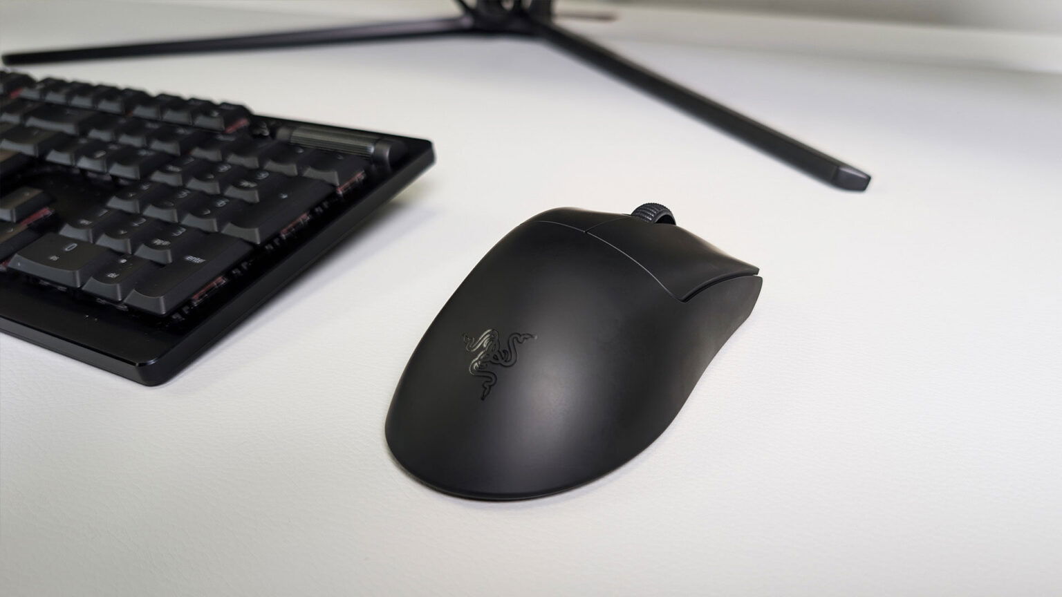 Razer DeathAdder V4 Pro Mouse Review - CGMagazine