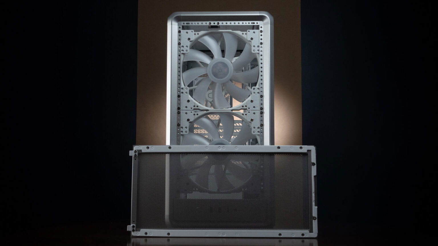 Cooler Master MasterFrame 500 Mesh PC Case Review - CGMagazine