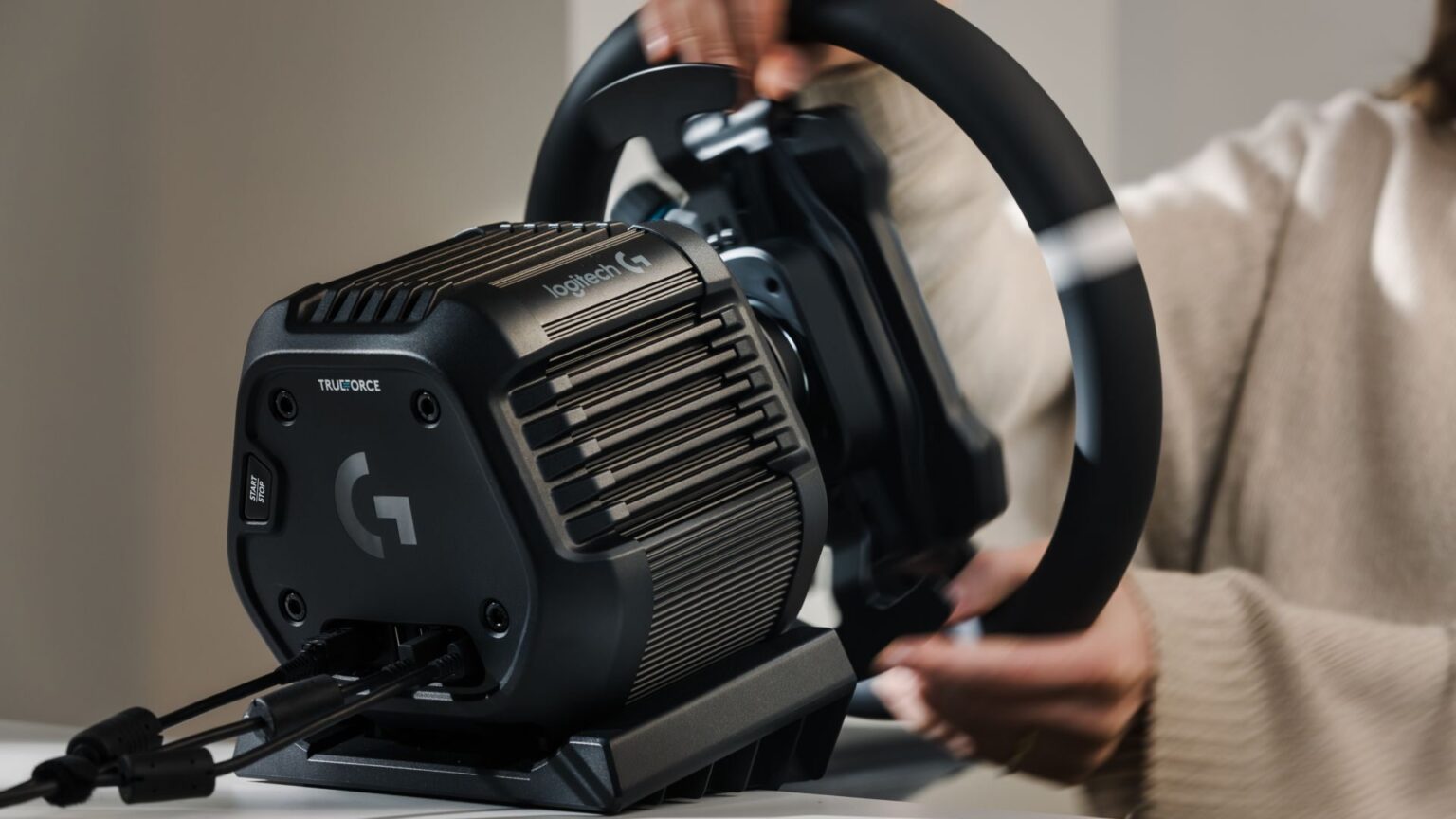 Logitech G PLAY 2025: The RS50 System Is Here With A Big McLaren ...