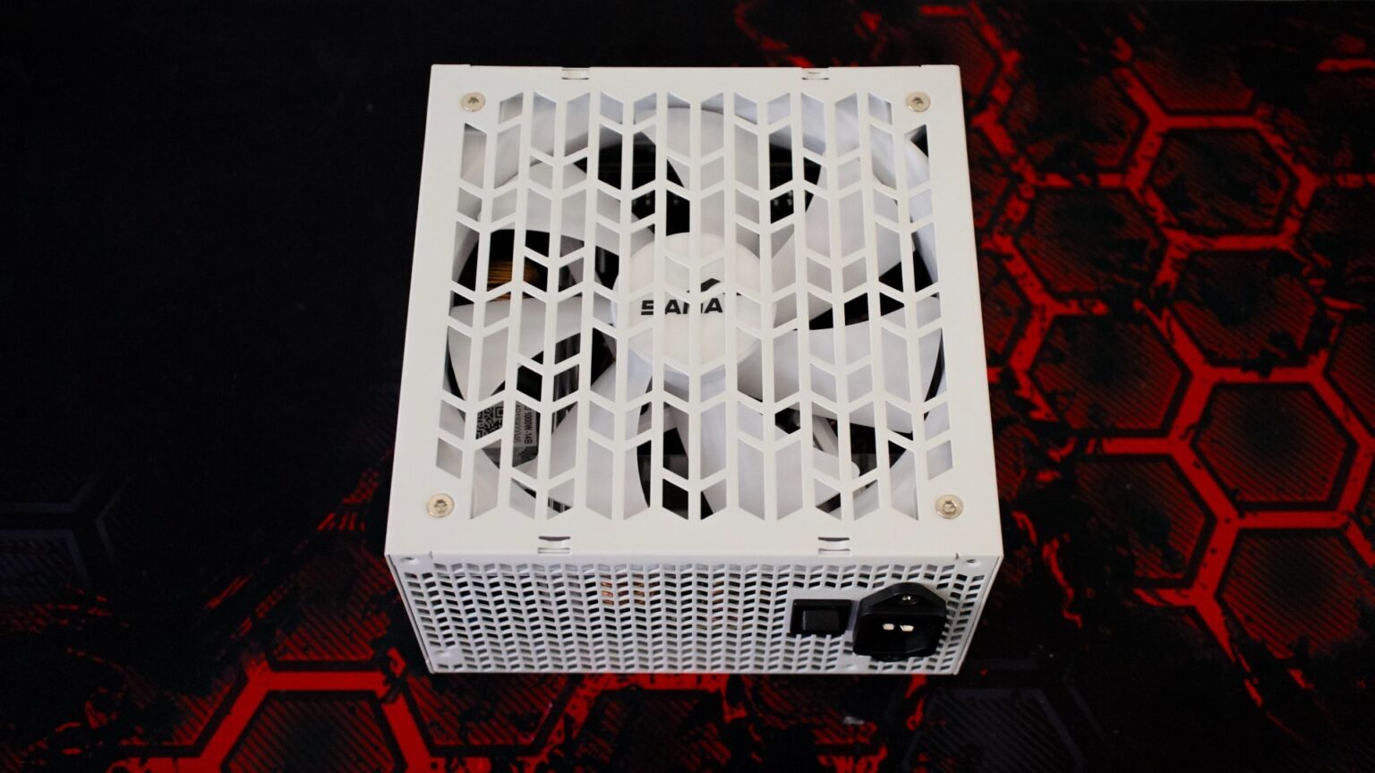 SAMA G Series 1000W PSU Review - CGMagazine